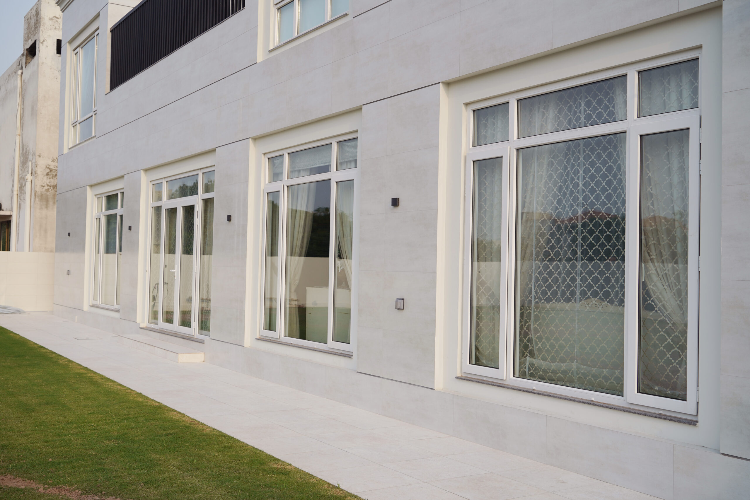 UPVC Door + Windows - midlandglazing.com